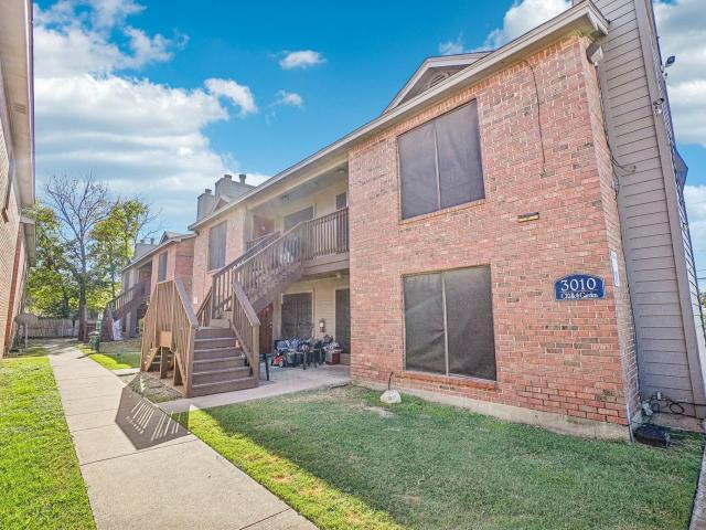 3 BR, 2 BA Apartment 3008 Sappington Place Unit 3012 B, Fort Worth, TX 76116
