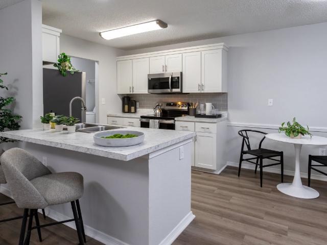 3 BR, 2 BA Apartment 300 Chapel Ridge Drive Unit 11 1111, Cabot, AR 72023