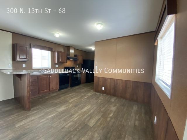 3 BR, 2 BA Apartment 300 N. 13th St, Saratoga, WY 82331
