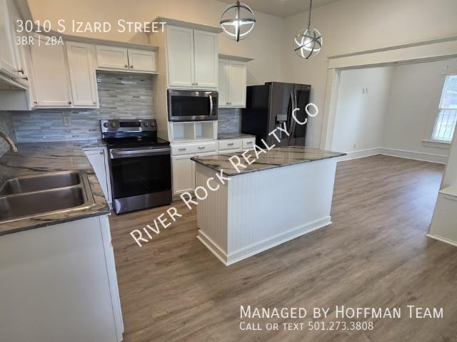 3 BR, 2 BA Apartment 3010 S Izard Street, Little Rock, AR 72206