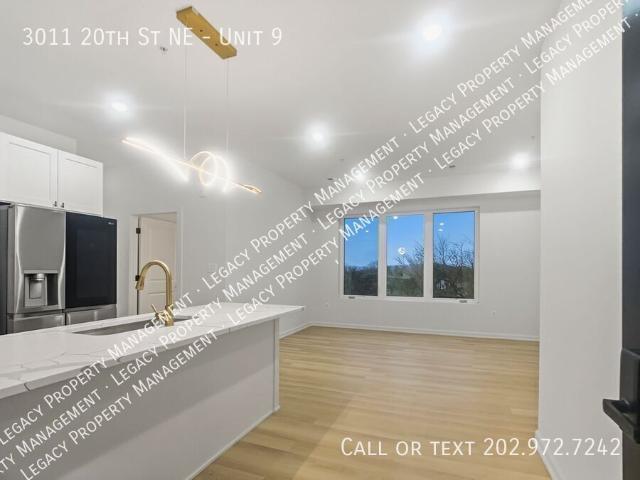3 BR, 2 BA Apartment 3011 20th St NE, Washington, DC 20018