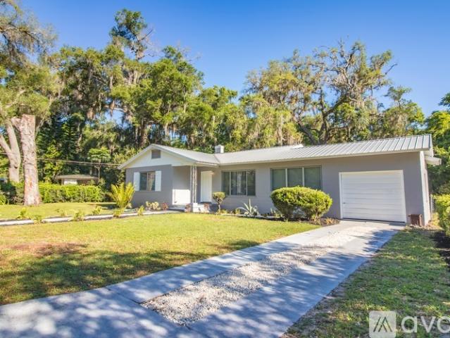 3 BR, 2 BA Apartment 3014 Augusta Road, Palatka, FL 32177