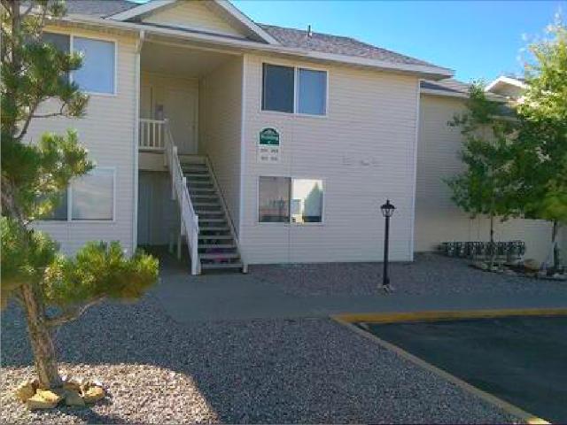 3 BR, 2 BA Apartment 3020 Lerwick Dr, Rawlins, WY 82301