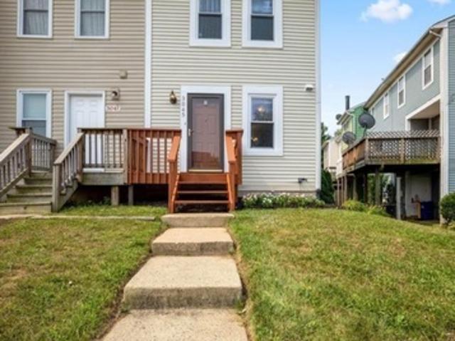 3 BR, 2 BA Apartment 3045 Shepperton Terrace, Silver Spring, MD 20904