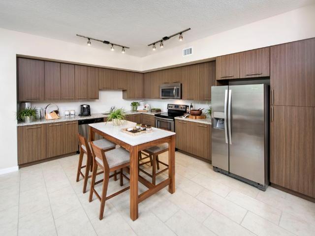 3 BR, 2 BA Apartment 3050 Toscana Lane West Unit 002 311, Pompano Beach, FL 33063