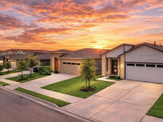 3 BR, 2 BA Apartment 305 Fremont Drive Unit 309R, San Marcos, TX 78666