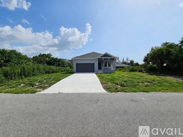 3 BR, 2 BA Apartment 309 Lakewood Ln, Port Charlotte, FL 33953
