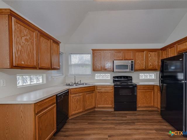 3 BR, 2 BA Apartment 309 Sims Rdg Dr, Nolanville, TX 76559