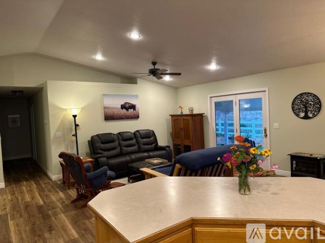 3 BR, 2 BA Apartment 30 Birch Drive, Weiser, ID 83672