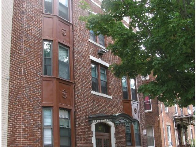 3 BR, 2 BA Apartment 30 Townley St Hartford, CT 06105