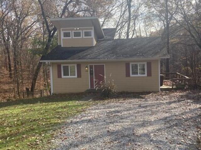 3 BR, 2 BA Apartment 3125 S Highpoint Ln, Bloomington, IN 47401