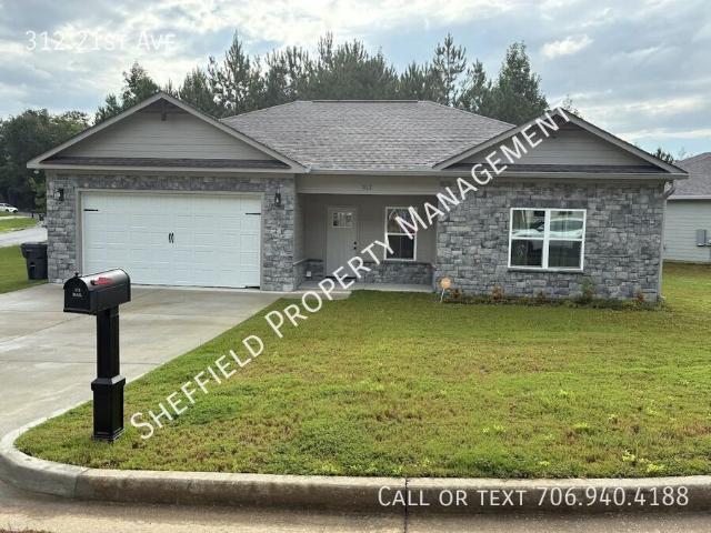 3 BR, 2 BA Apartment 312 21st Ave, Phenix City, AL 36867