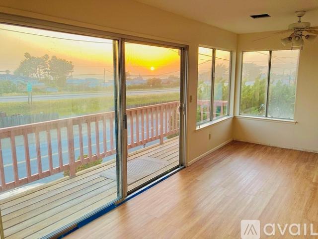 3 BR, 2 BA Apartment 3133 Ocean Boulevard, Cayucos, CA 93430
