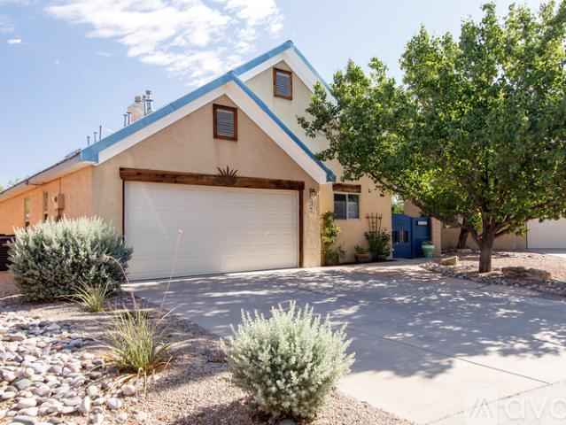 3 BR, 2 BA Apartment 317 La Chamisal Lane Northwest, Los Ranchos De Albuquerque, NM 87107