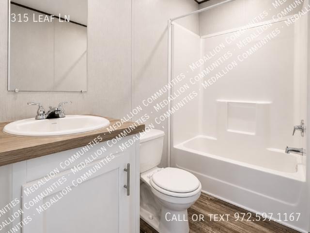 3 BR, 2 BA Apartment 315 Leaf Ln, New Braunfels, TX 79130