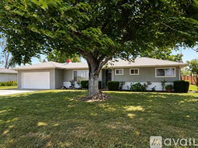 3 BR, 2 BA Apartment 3174 Abshire Avenue, Biggs, CA 95917