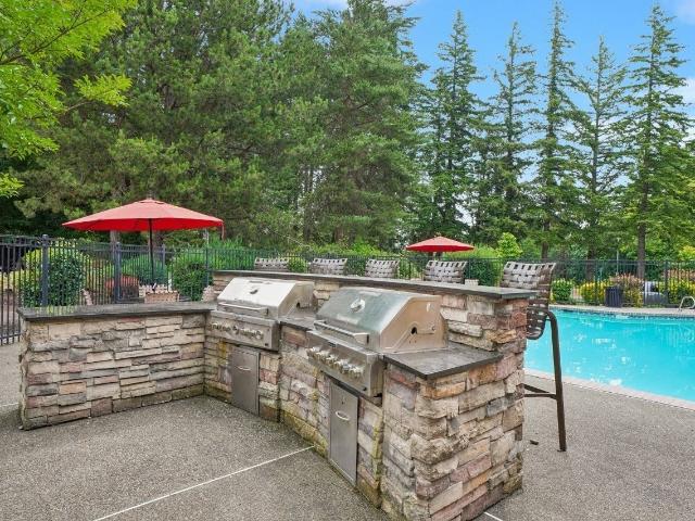 3 BR, 2 BA Apartment 3181 Northeast 23rd Street Unit 0341, Gresham, OR 97030