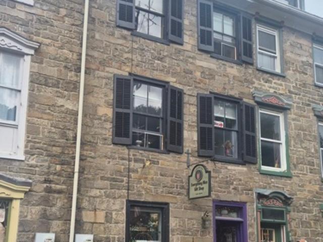 3 BR, 2 BA Apartment 31 Race Street, Unit Stone Row, Jim Thorpe, PA 18229