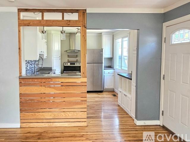 3 BR, 2 BA Apartment 323 East Harrison Avenue Unit B, Salt Lake City, UT 84115