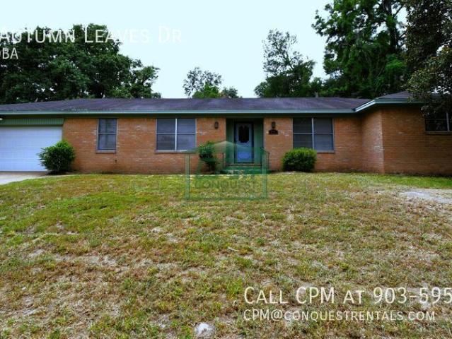 3 BR, 2 BA Apartment 3202 Autumn Leaves Dr, Tyler, TX 75702