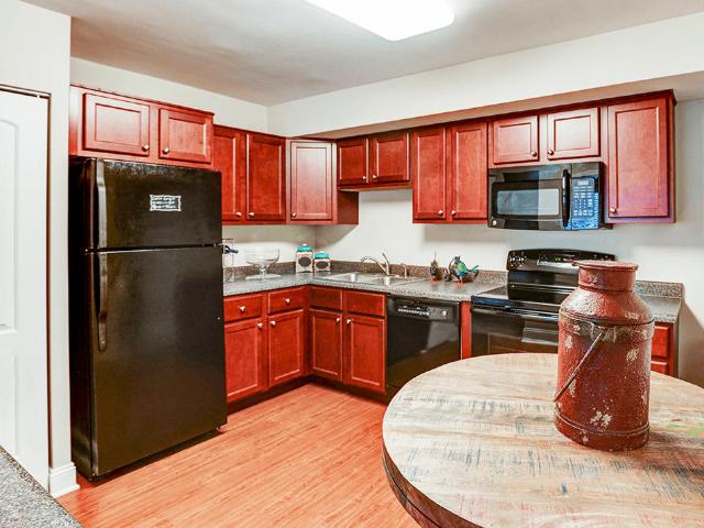 3 BR, 2 BA Apartment 3202 East 76th Street Unit 01408, Indianapolis, IN 46240
