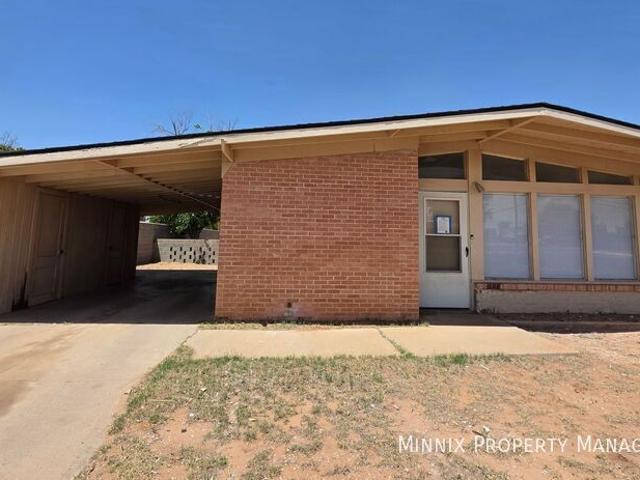 3 BR, 2 BA Apartment 3202 W. Illinois Ave Midland, TX 79701