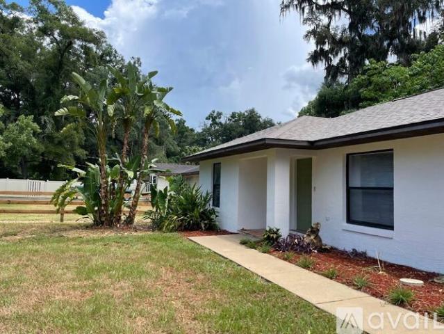 3 BR, 2 BA Apartment 3219 NE 16th Ct, Unit 3219, Ocala, FL 34479