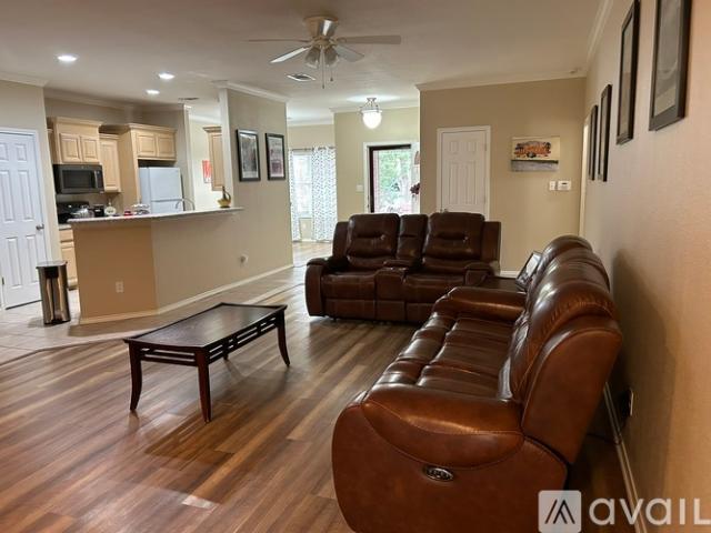 3 BR, 2 BA Apartment 3226 Whittleway, Unit Midland, TX 79707