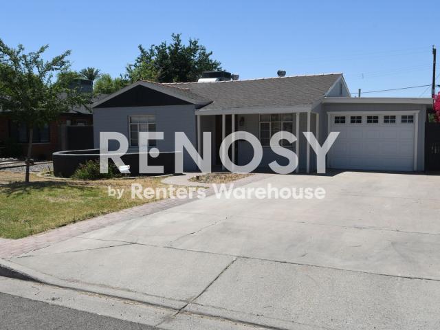3 BR, 2 BA Apartment 325 W Highland Ave, Phoenix, AZ 85013