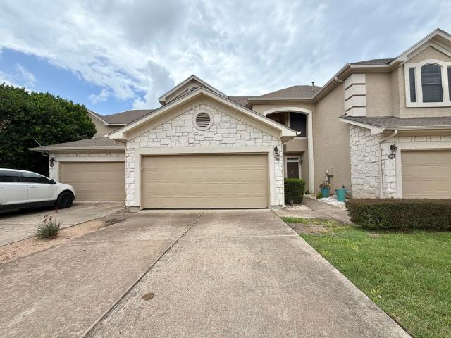 3 BR, 2 BA Apartment 3300 Forest Creek Drive, Round Rock, TX 78664