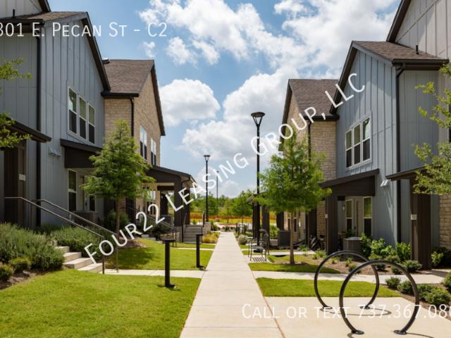 3 BR, 2 BA Apartment 3301 E. Pecan St, Pflugerville, TX 78660