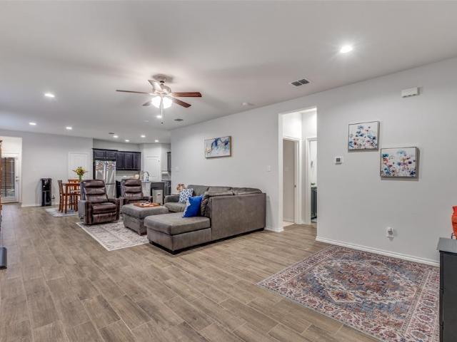 3 BR, 2 BA Apartment 3315 Celestial Lane, Melissa, TX 75454