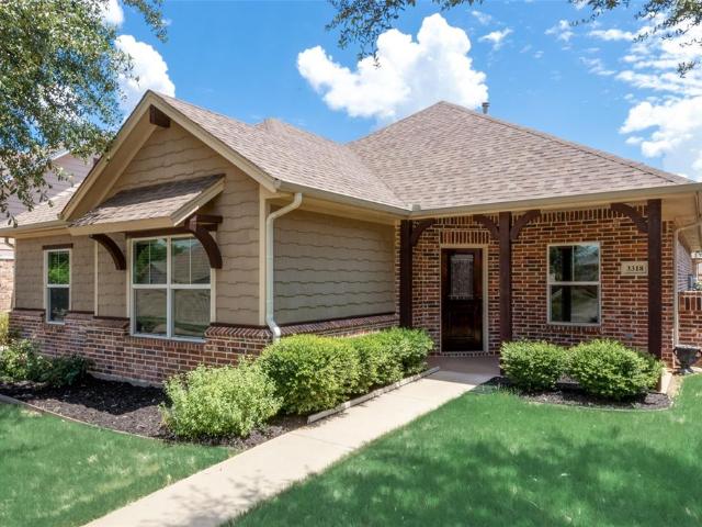 3 BR, 2 BA Apartment 3318 Crystal Clear Court, Granbury, TX 76049