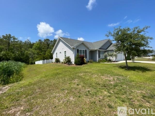 3 BR, 2 BA Apartment 3320 Player Lane, Morehead City, NC 28557