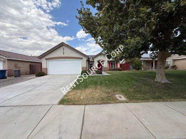 3 BR, 2 BA Apartment 3321 Kaylyn St, Lancaster, CA 93535