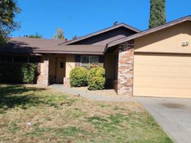 3 BR, 2 BA Apartment 3341 Ocotillo Way, Modesto, CA 95355
