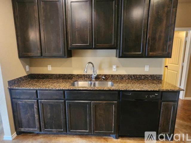 3 BR, 2 BA Apartment 335 Cemetery Road, Unit A, Boyd, TX 76023