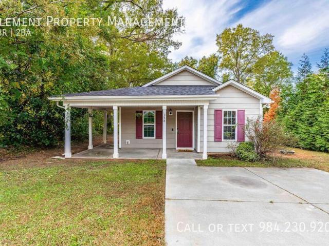 3 BR, 2 BA Apartment 338 E Spring St, Wake Forest, NC 27587