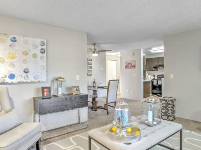 3 BR, 2 BA Apartment 4415 Northeast 5th Street Unit 55D101, Renton, WA 98059