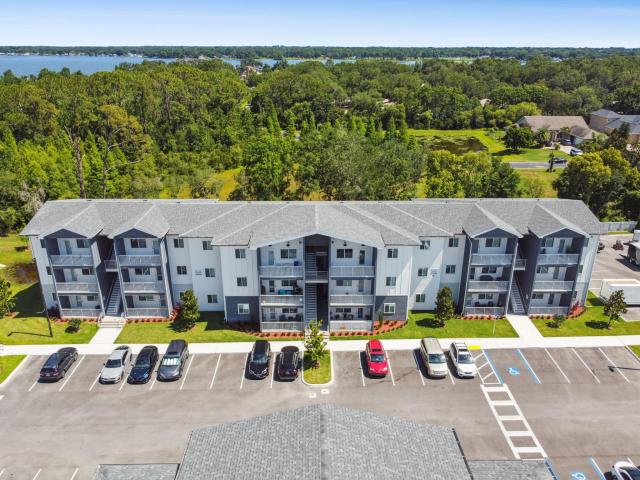 3 BR, 2 BA Apartment 4430 Gibson Drive Unit 01 103, Lakeland, FL 33809