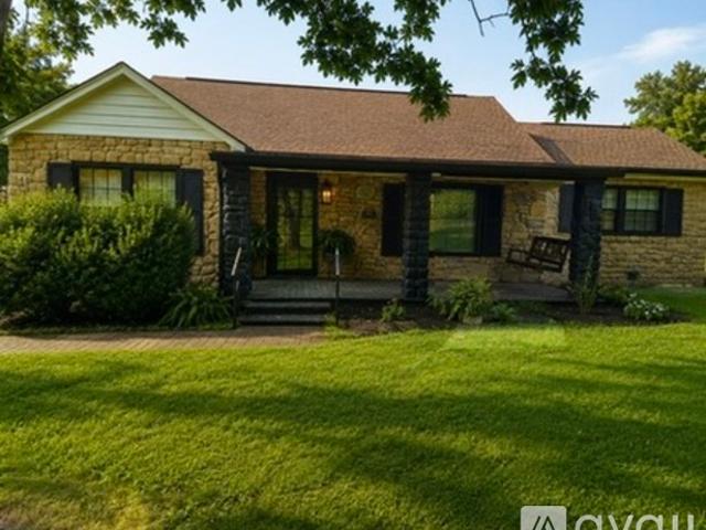 3 BR, 2 BA Apartment 4457 Pecan Valley Rd, Nashville, TN 37218