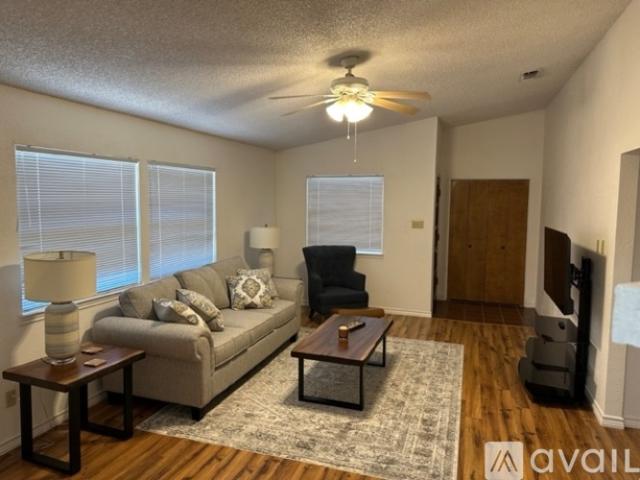 3 BR, 2 BA Apartment 4504 Fairgate Dr, Midland, TX 79707