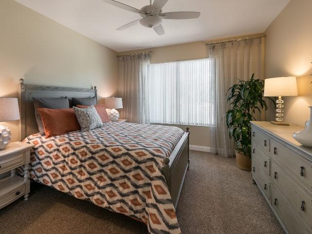 3 BR, 2 BA Apartment 4510 East Banner Gateway Drive Unit 2069, Mesa, AZ 85206