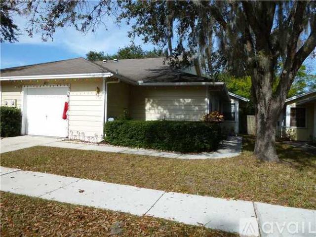 3 BR, 2 BA Apartment 4537 Cedarwood Village Drive, Tampa, FL 33624