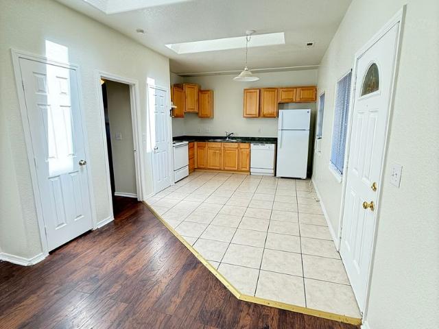 3 BR, 2 BA Apartment 4545 Morrison Rd, Denver, CO 80219