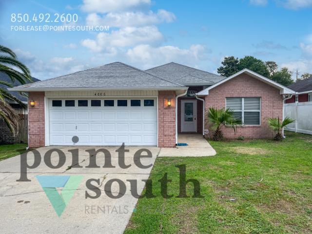 3 BR, 2 BA Apartment 4606 Isles Dr, Pensacola, FL 32507
