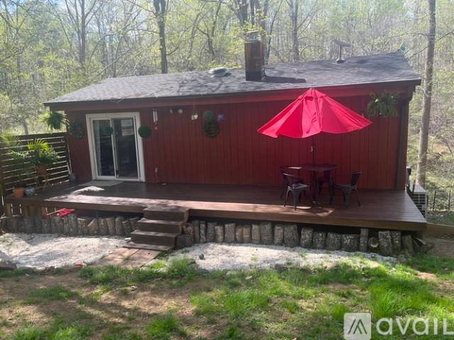3 BR, 2 BA Apartment 462 Hackleys Mill Road, Amissville, VA 20106