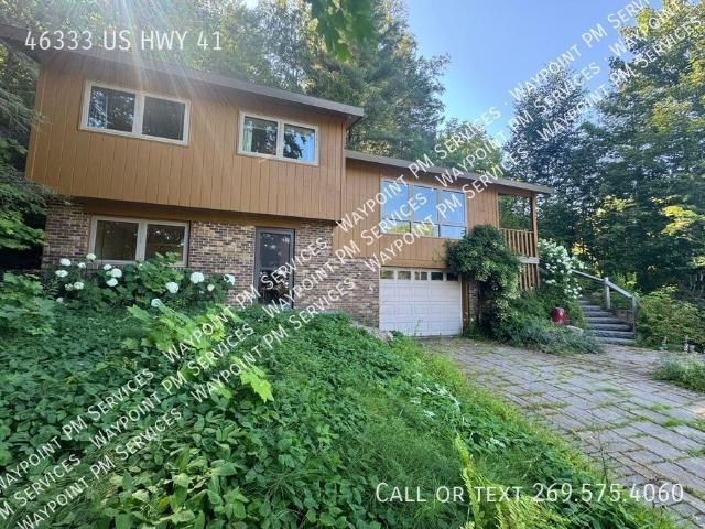 3 BR, 2 BA Apartment 46333 US HWY 41, Houghton, MI 49931