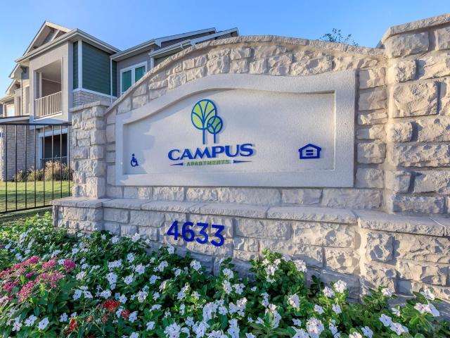 3 BR, 2 BA Apartment 4633 Campus Drive, Fort Worth, TX 76119
