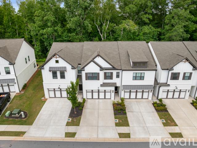 3 BR, 2 BA Apartment 4635 Cypress Park Drive, Unit 4635, Gainesville, GA 30504